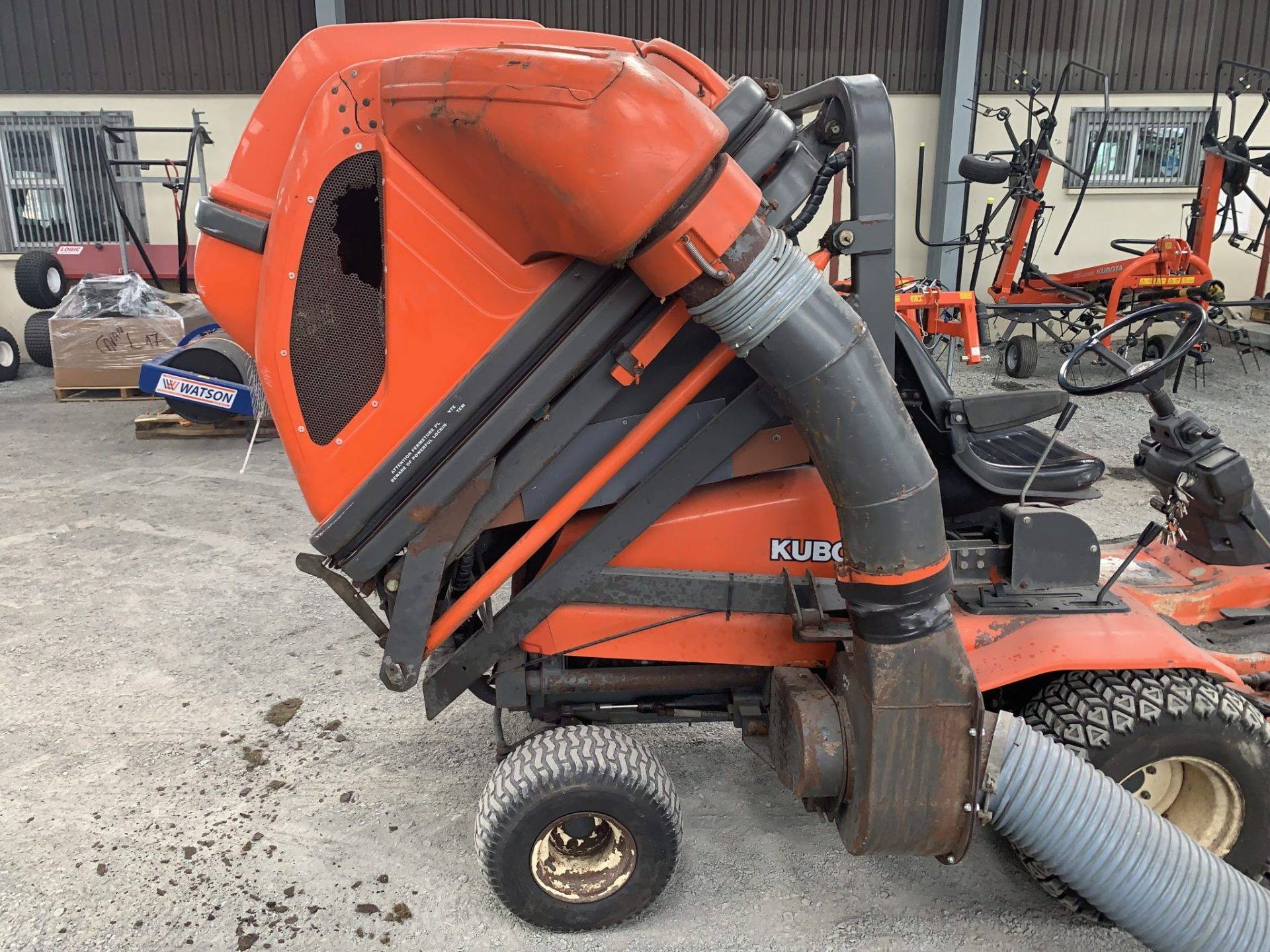 Used Kubota 660L High Dump Collector - Clarkes of Cavan