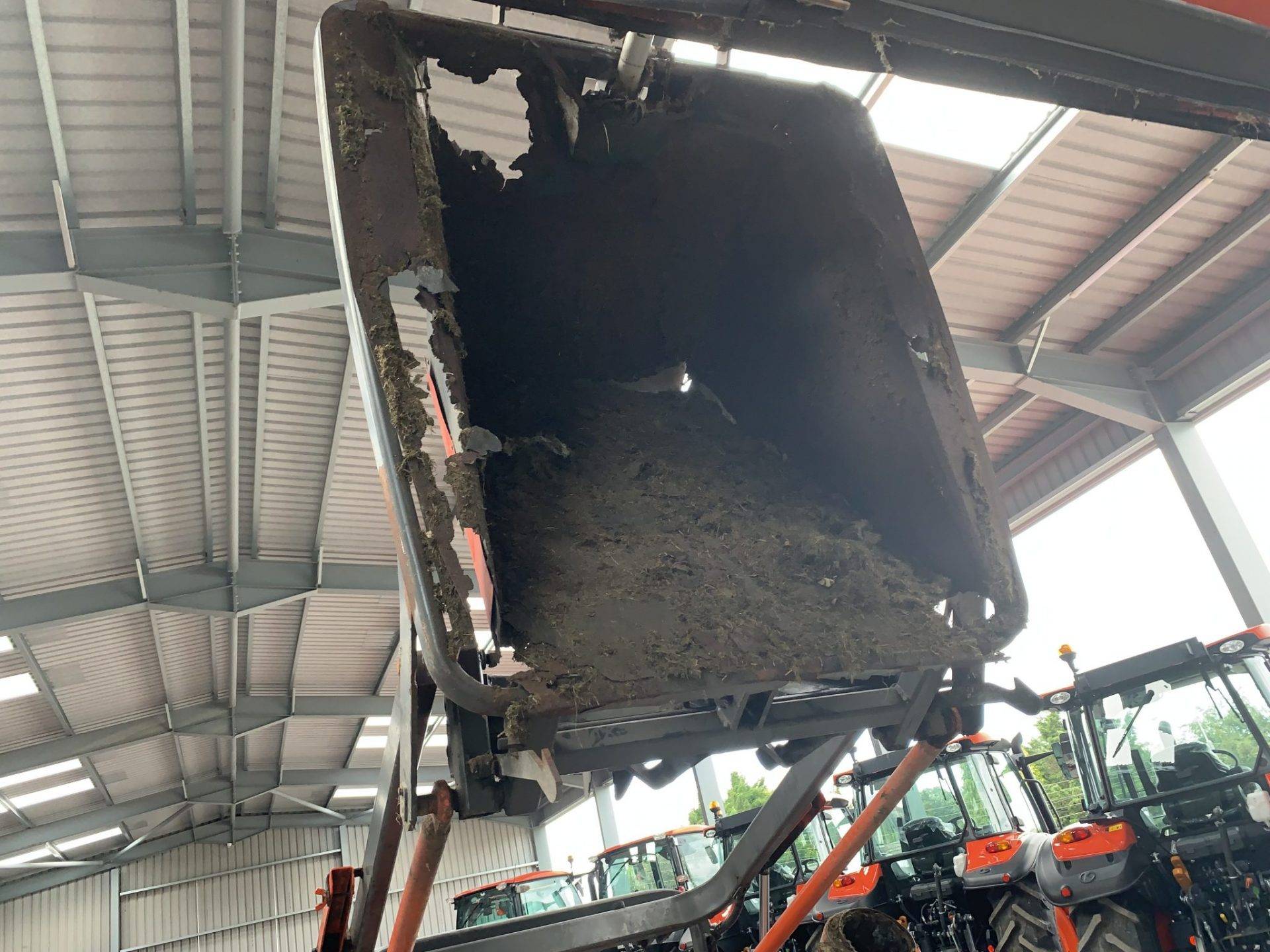 Used Kubota 660L High Dump Collector - Clarkes of Cavan